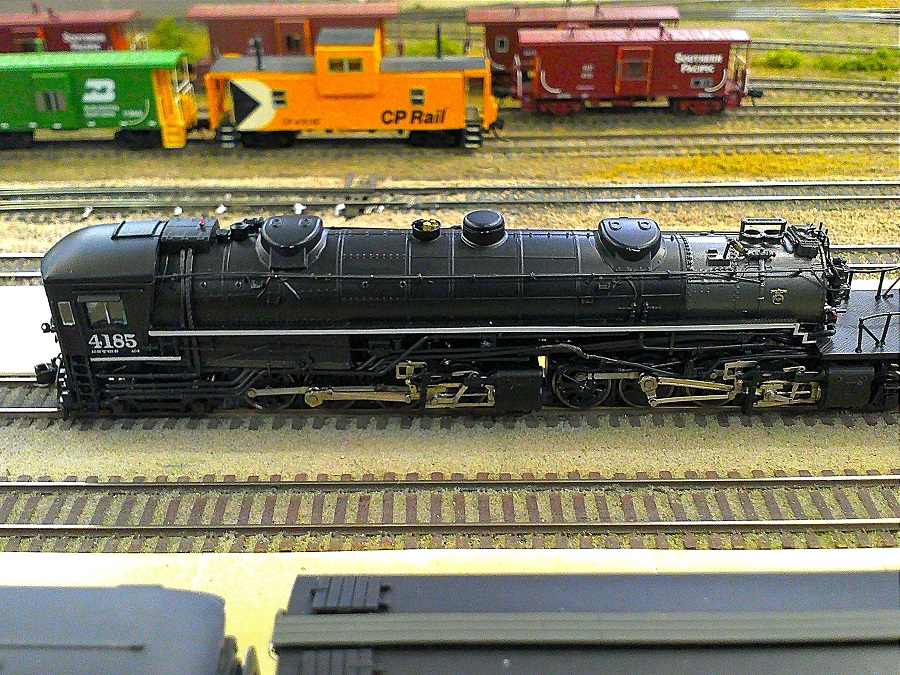 SP 4185 ready to role | James' Train Parts