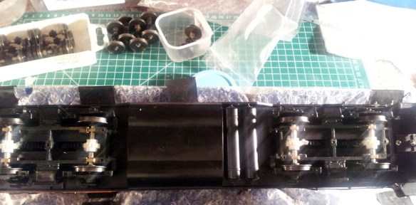 New Gears for an O Scale Rivarossi F9 Revisited | James' Train Parts