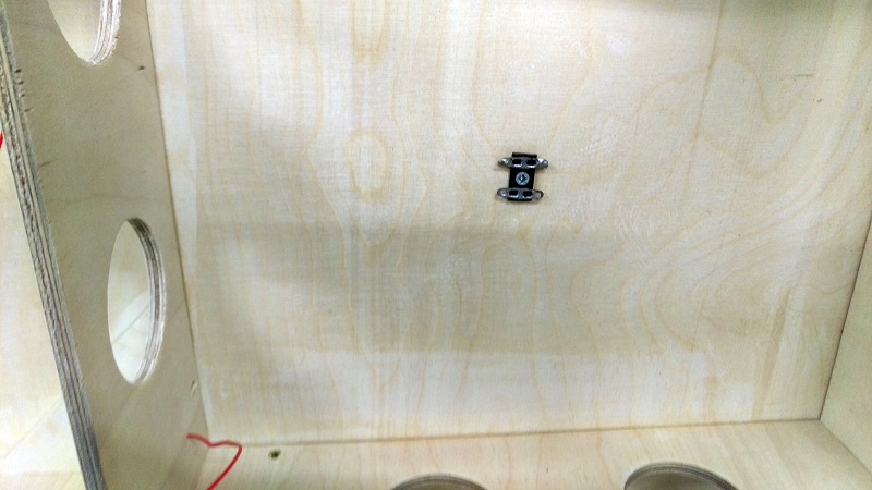 Making a DCC Bus for Your Model Railroad | James' Train Parts