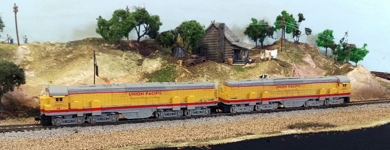 N Scale Alco C-855’s Out On The Mainline | James' Train Parts