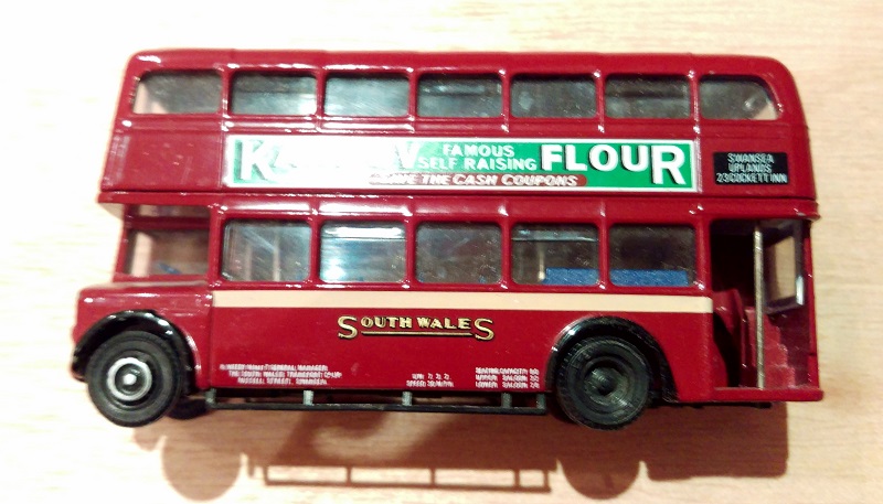 New Windows For a M.C.W. Orion Double Decker Bus | James' Train Parts