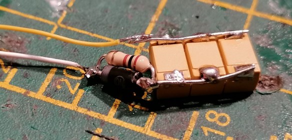 Alco C-855 N Scale ESU LokSound Install – Part 2 – Stay Alives | James ...