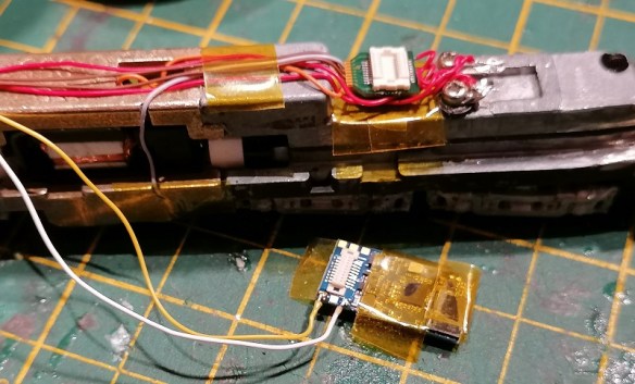 Alco C-855 N Scale ESU LokSound Install – Part 2 – Stay Alives | James ...